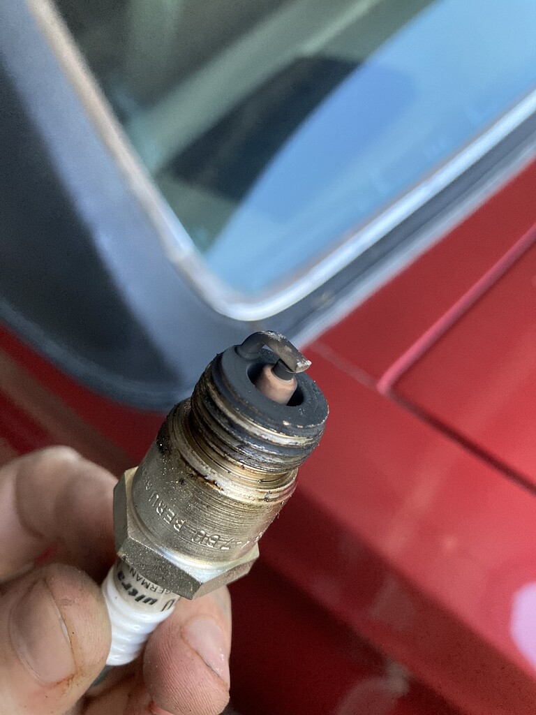 Help me diagnose my spark plug - Classic Cougar Maintenance Restoration ...