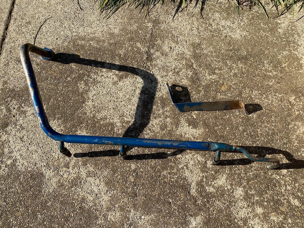 1967 390 GT smog tubes - '67 '68 Parts for Sale - Classic Cougar ...