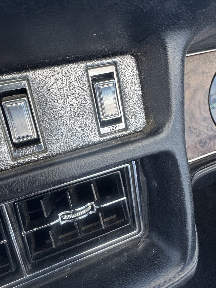 1970 XR-7 convertible top switch woes - Classic Cougar Maintenance ...