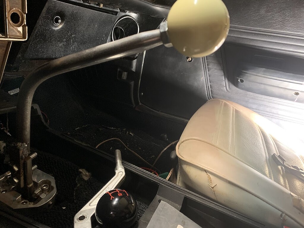 T5 swap with a period correct appearing shift lever - Classic Cougar ...
